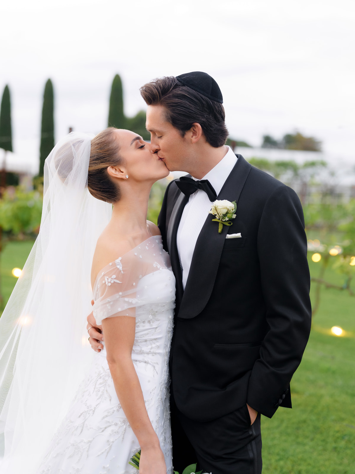 Singer-Songwriter Chloe Stroll and Olympic Snowboarder Scotty James’s ...