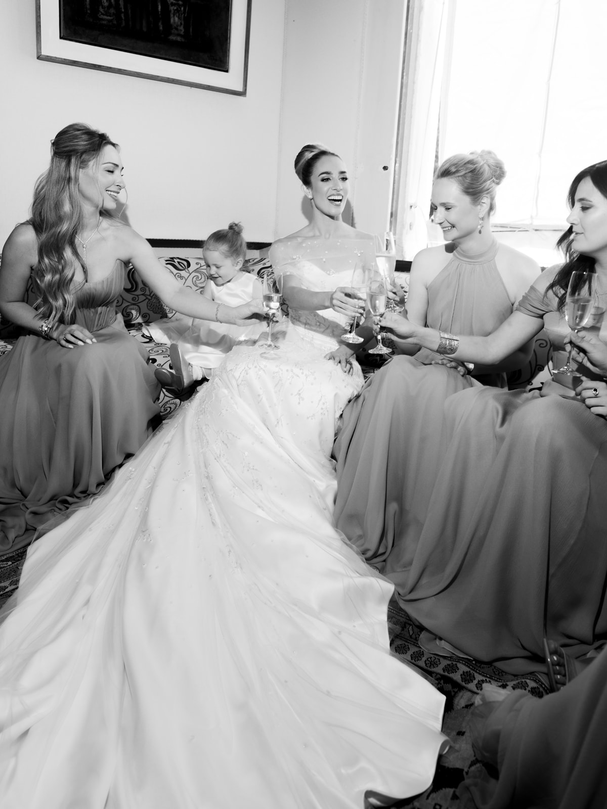 Singer-Songwriter Chloe Stroll and Olympic Snowboarder Scotty James’s ...