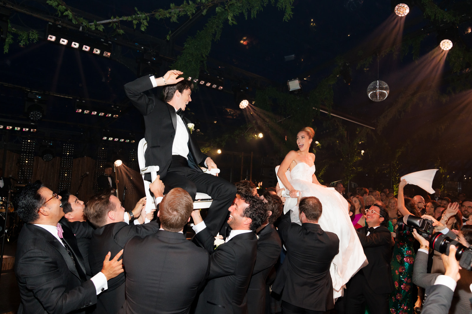 Singer-Songwriter Chloe Stroll and Olympic Snowboarder Scotty James’s ...