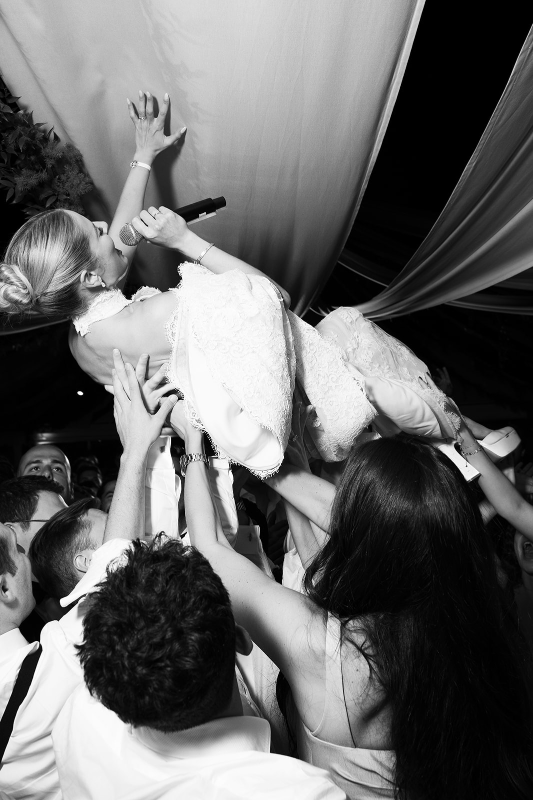 Marisa & Levi - Over The Moon